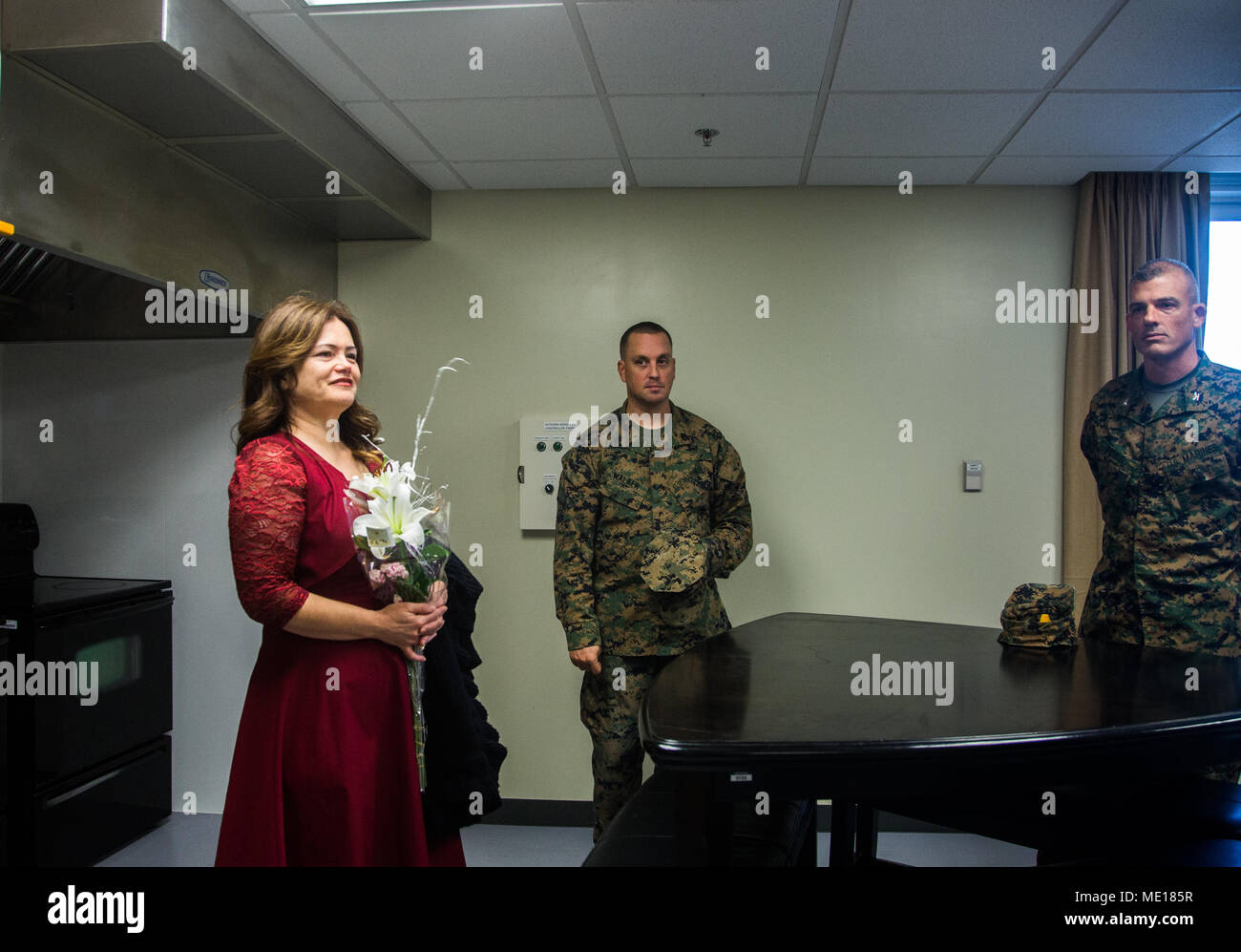 Chikako McMasters, a Vietnam war hero’s daughter, tours with Col. Giles ...