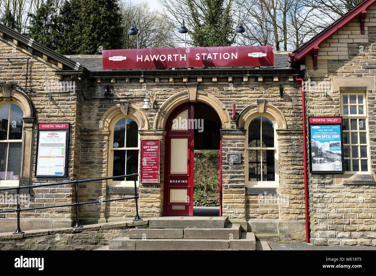 Haworth Station, heritage railway near Bradford, home of the famous ...