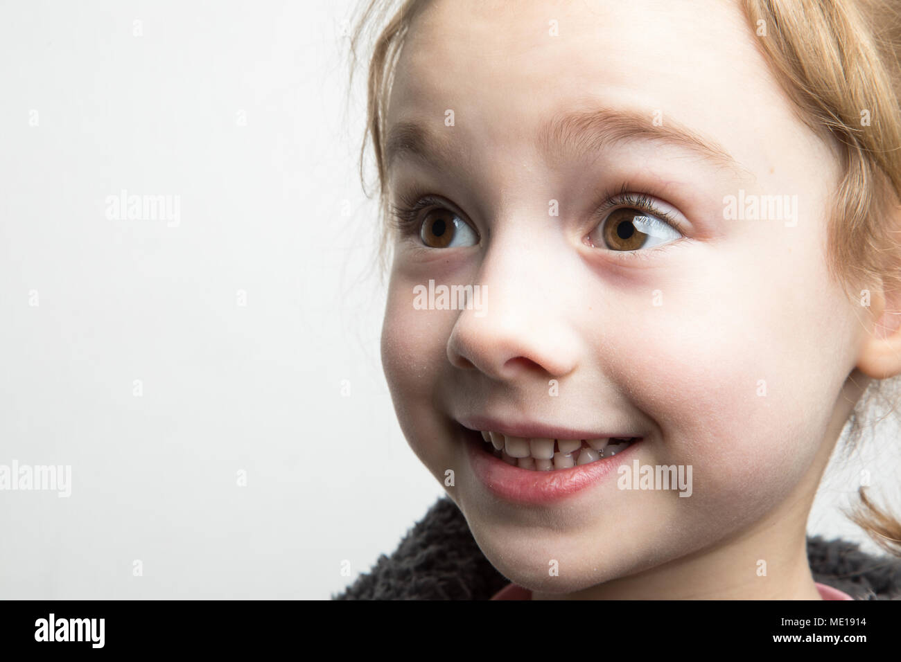 Cute little smile girl Stock Photo - Alamy