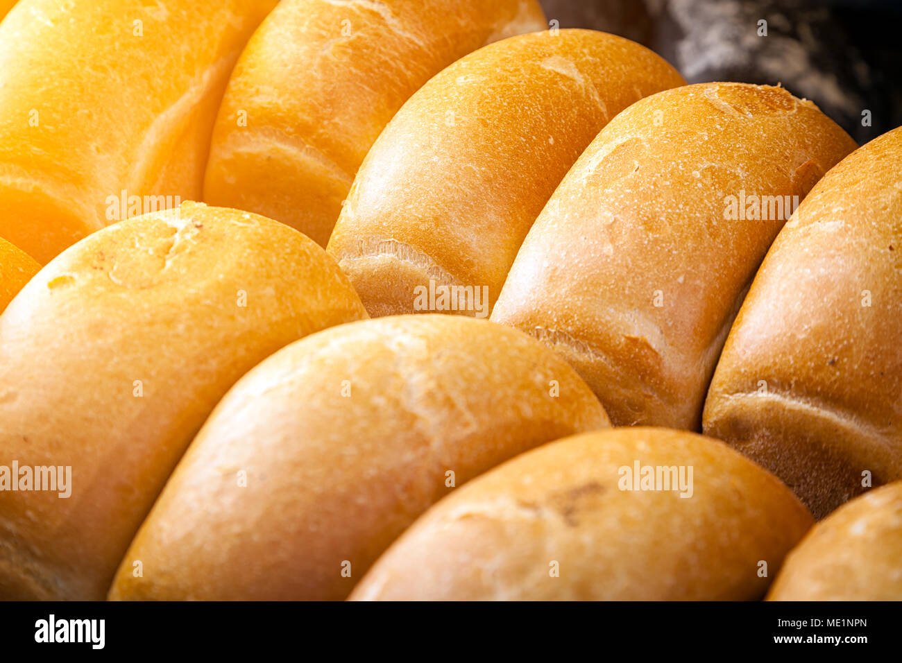 Even bake hi-res stock photography and images - Alamy
