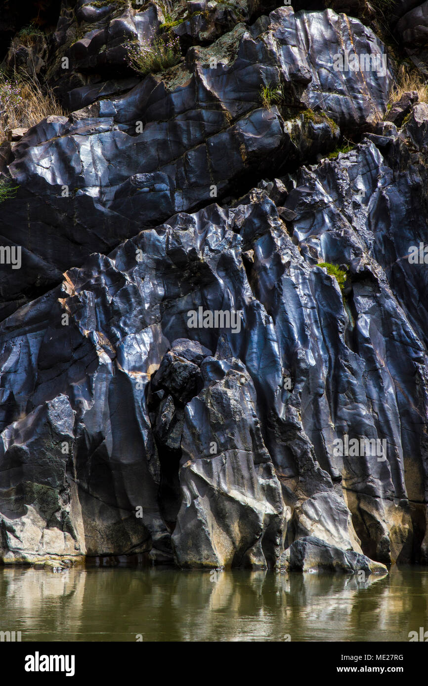 Fluted basalt, carved by river, Hells Canyon, Snake River, deepest ...