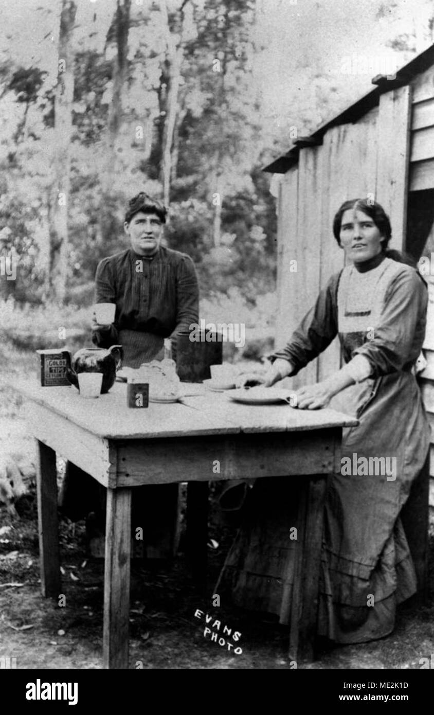 Tea break for the Lynch sisters Stock Photo - Alamy