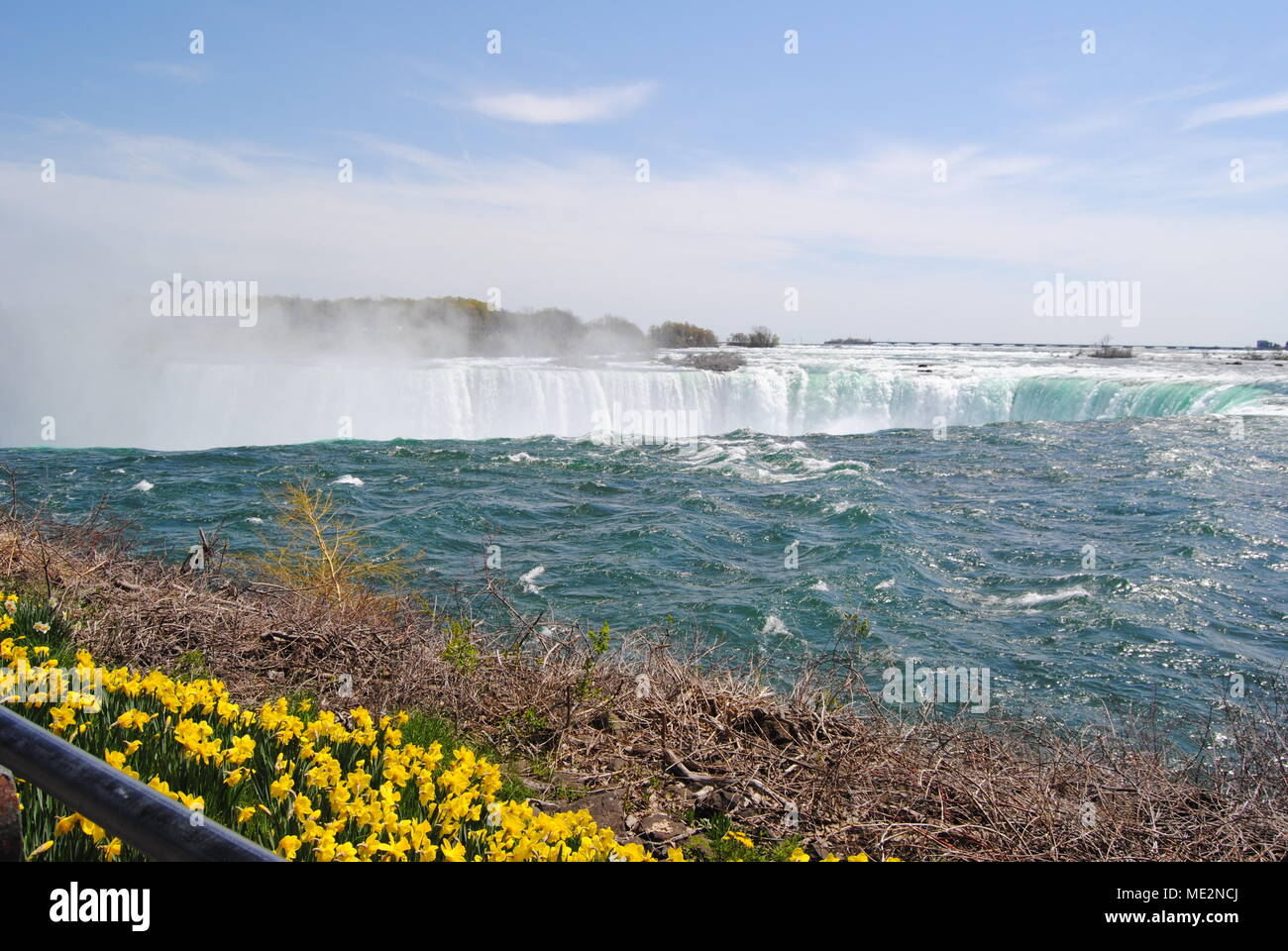 Niagara falls flower garden hi-res stock photography and images - Alamy