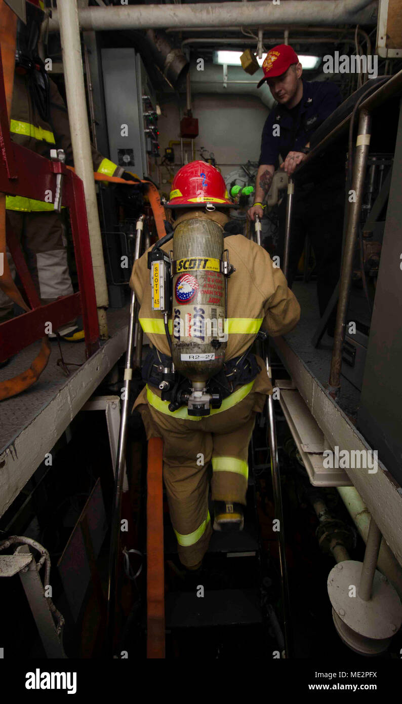 PACIFIC OCEAN (Dec. 27, 2017) - Damage Control Training Team member ...