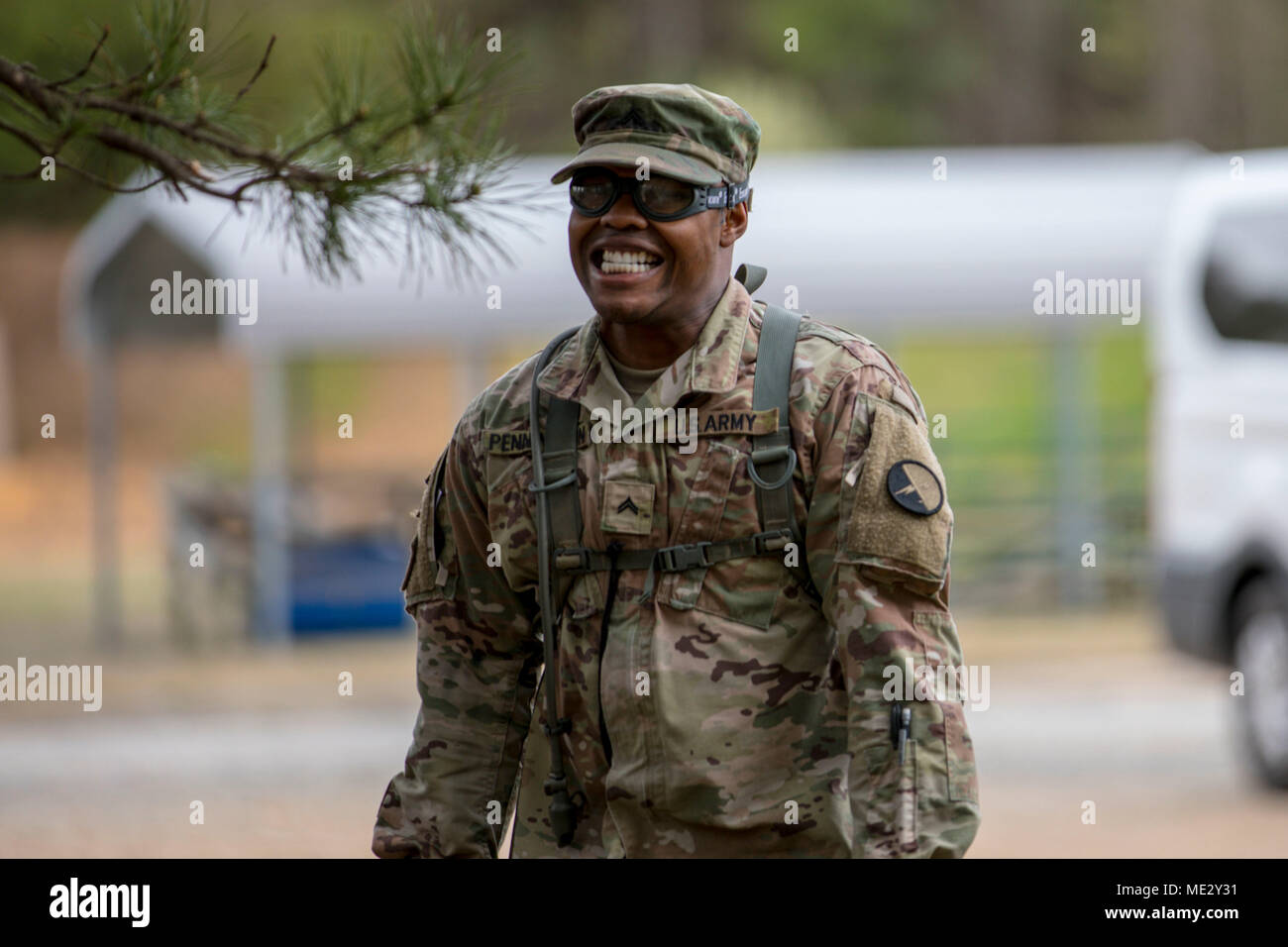 Gnashes hi-res stock photography and images - Alamy