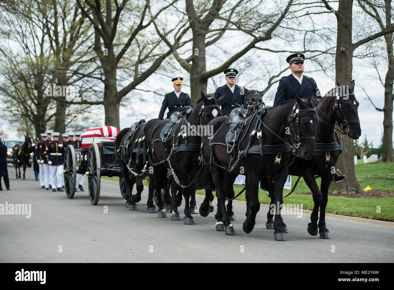 The 3d US Infantry Regiment (Old Guard) Caisson Platoon participate in ...