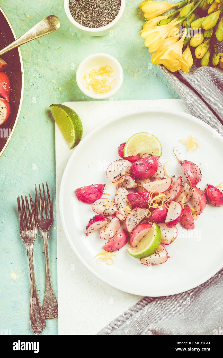 Poopy seeds hi-res stock photography and images - Alamy