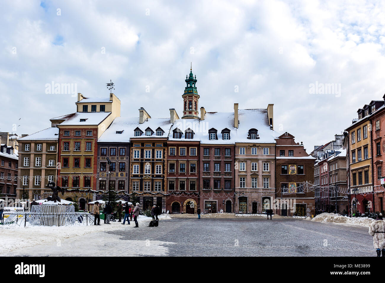 Warsaw market square winter hi-res stock photography and images - Alamy