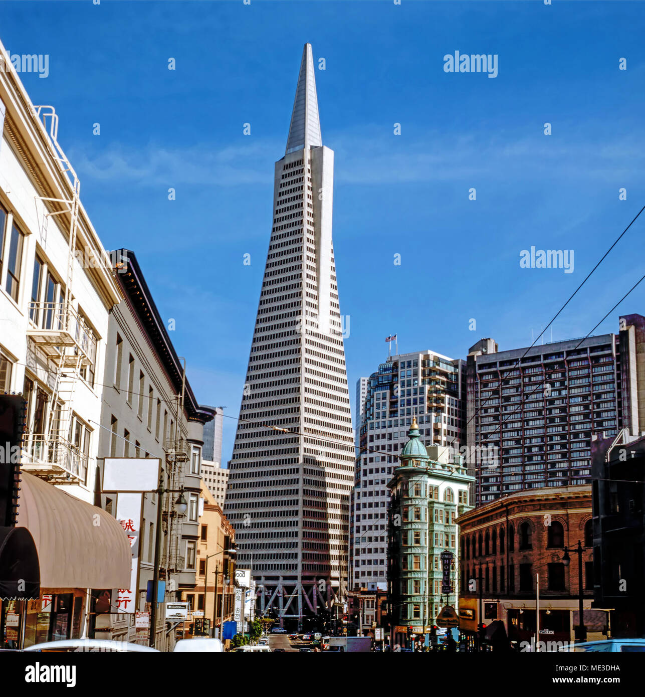 Transamerica Pyramid in San Francisco, California Stock Photo - Alamy