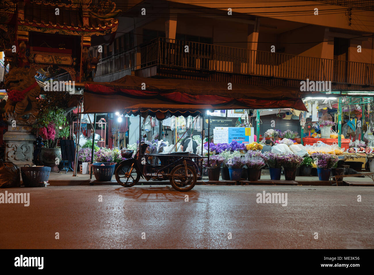 Asian nights hi-res stock photography and images - Alamy