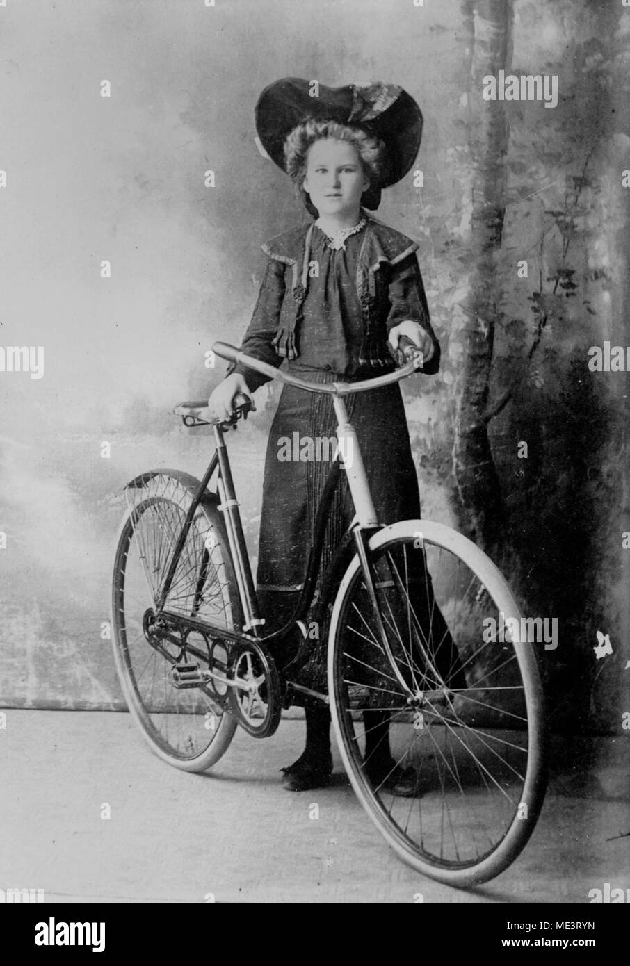 Amy Jorgensen of Charters Towers posing with a ladies' bicycle Stock ...