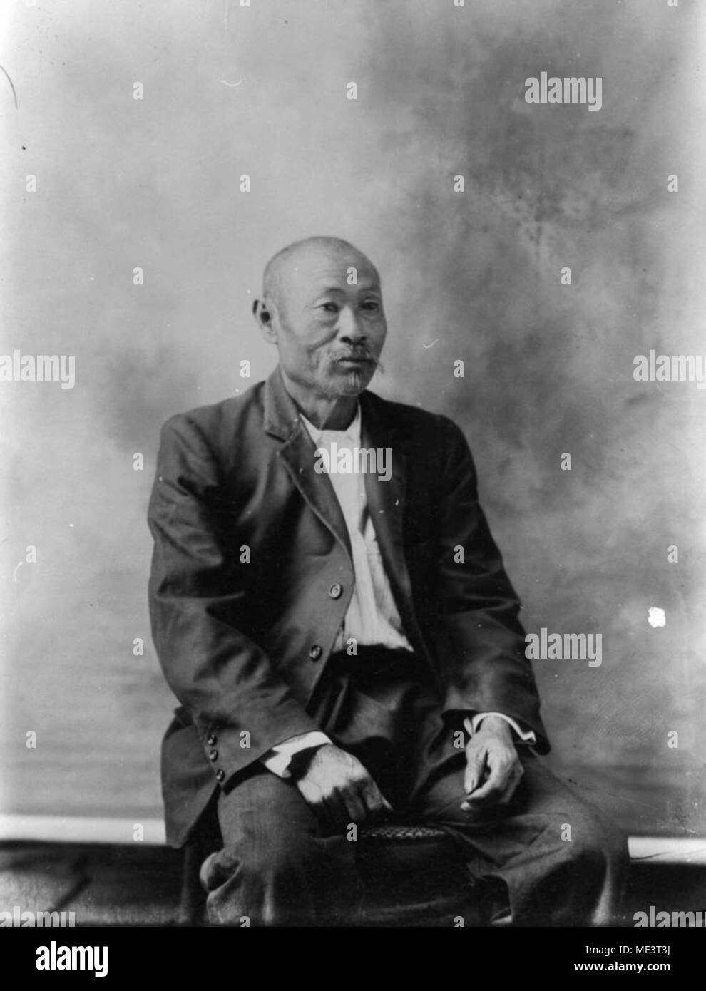 Portrait of a chinese man Black and White Stock Photos & Images - Alamy