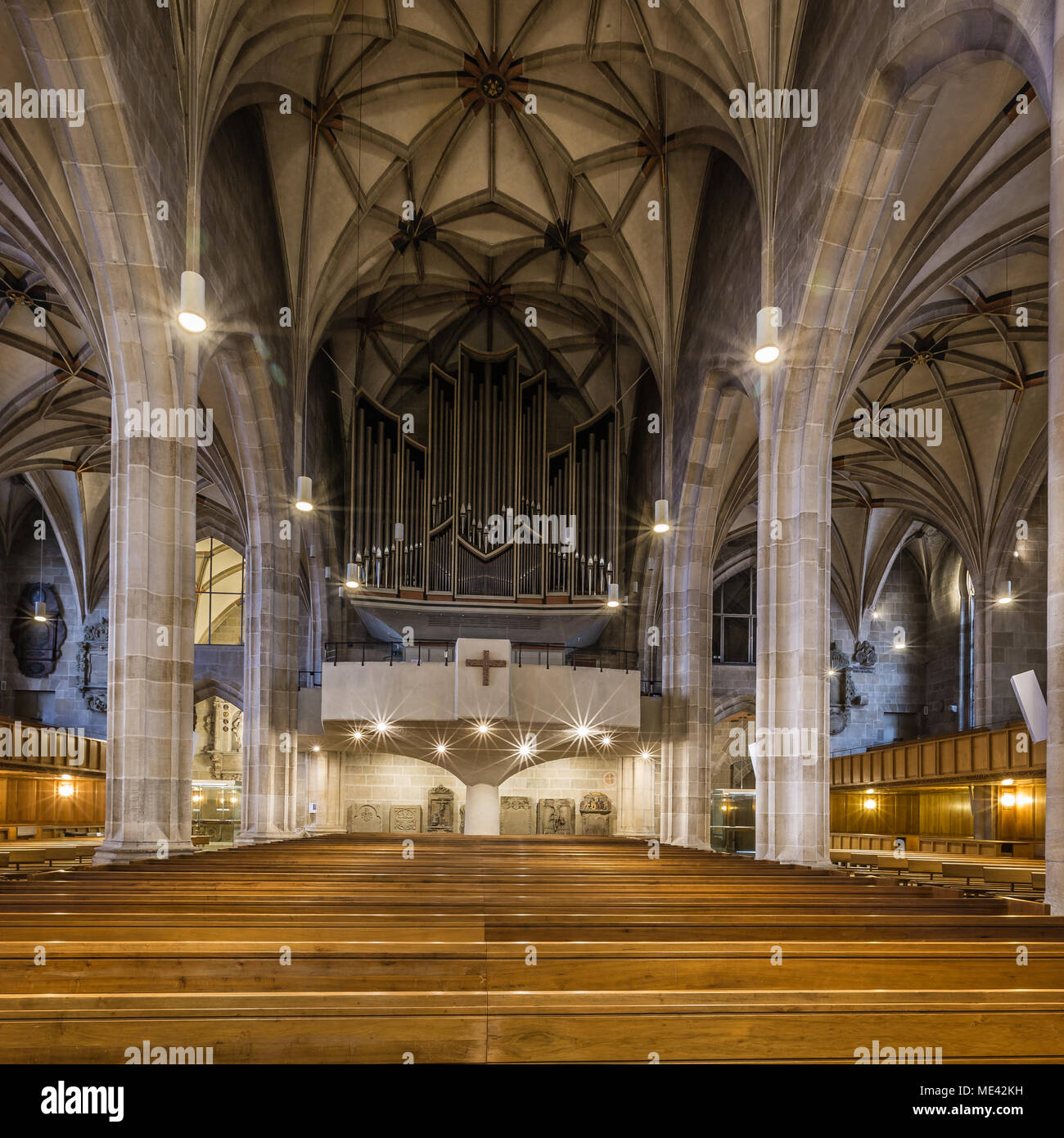 Neo gothic collegiate church hi-res stock photography and images - Alamy