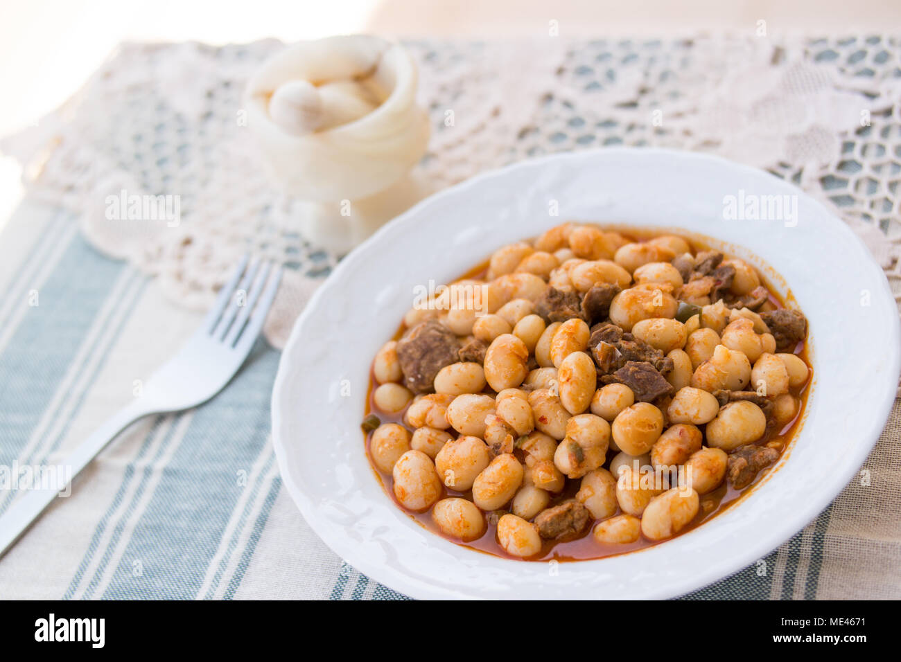 Turkish Baked Beans with Meat Kuru Fasulye Stock Photo - Alamy