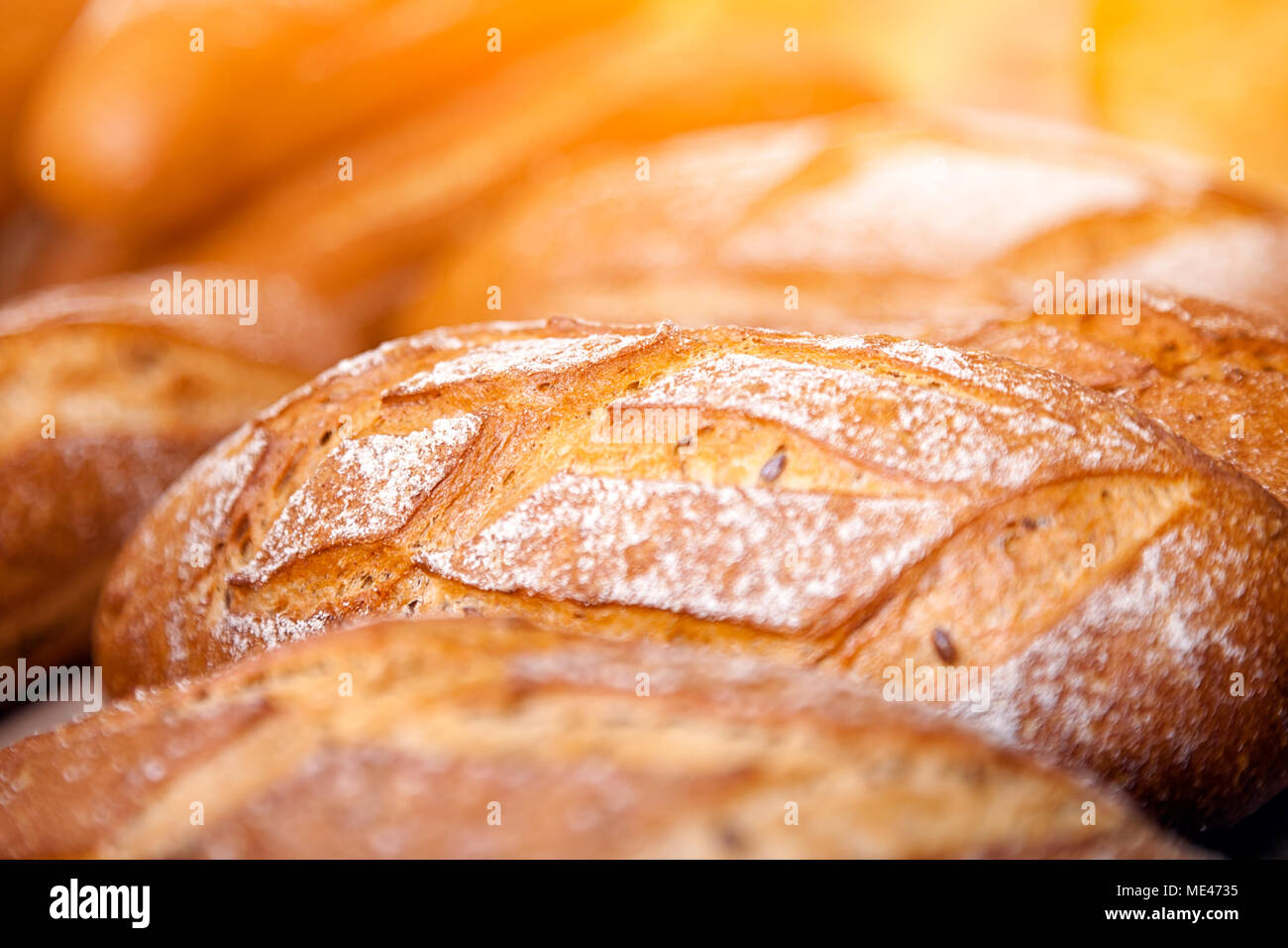 Close-up of fresh white bread in buns in a bakery, fresh loaves Stock ...