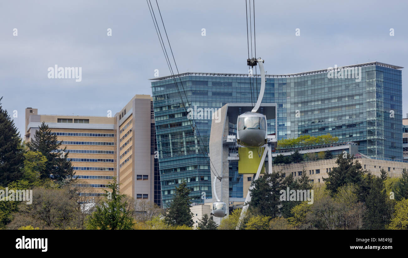 Portland, Oregon, USA - April 20, 2018 : The Portland Aerial Tram or ...