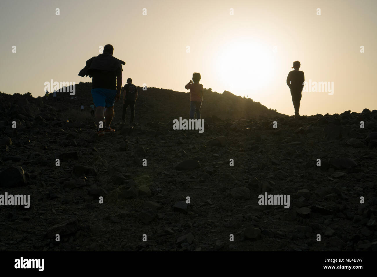 Saudi arabia desert hi-res stock photography and images - Alamy