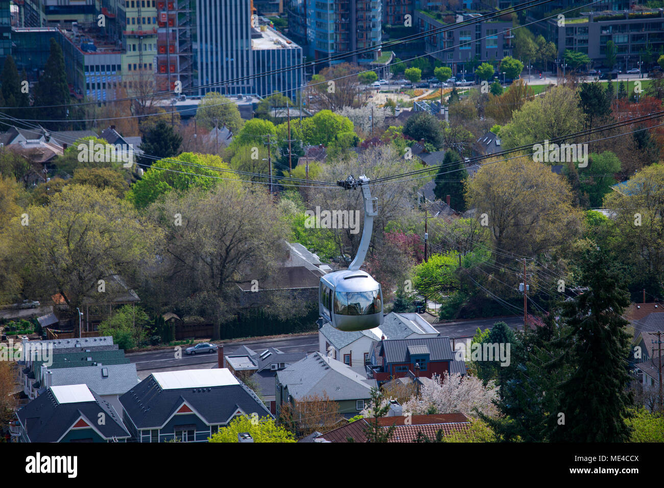 Portland, Oregon, USA - April 20, 2018 : The Portland Aerial Tram or ...