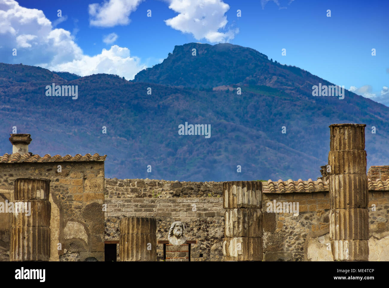 Details of the Ancient city of Pompeii destroyed by volcano of Vesuvius ...