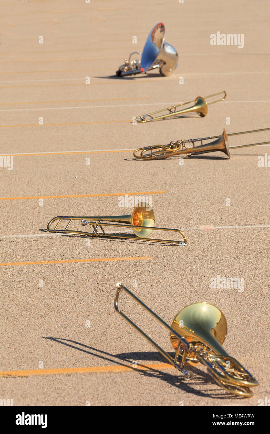 Brass instruments hi-res stock photography and images - Alamy