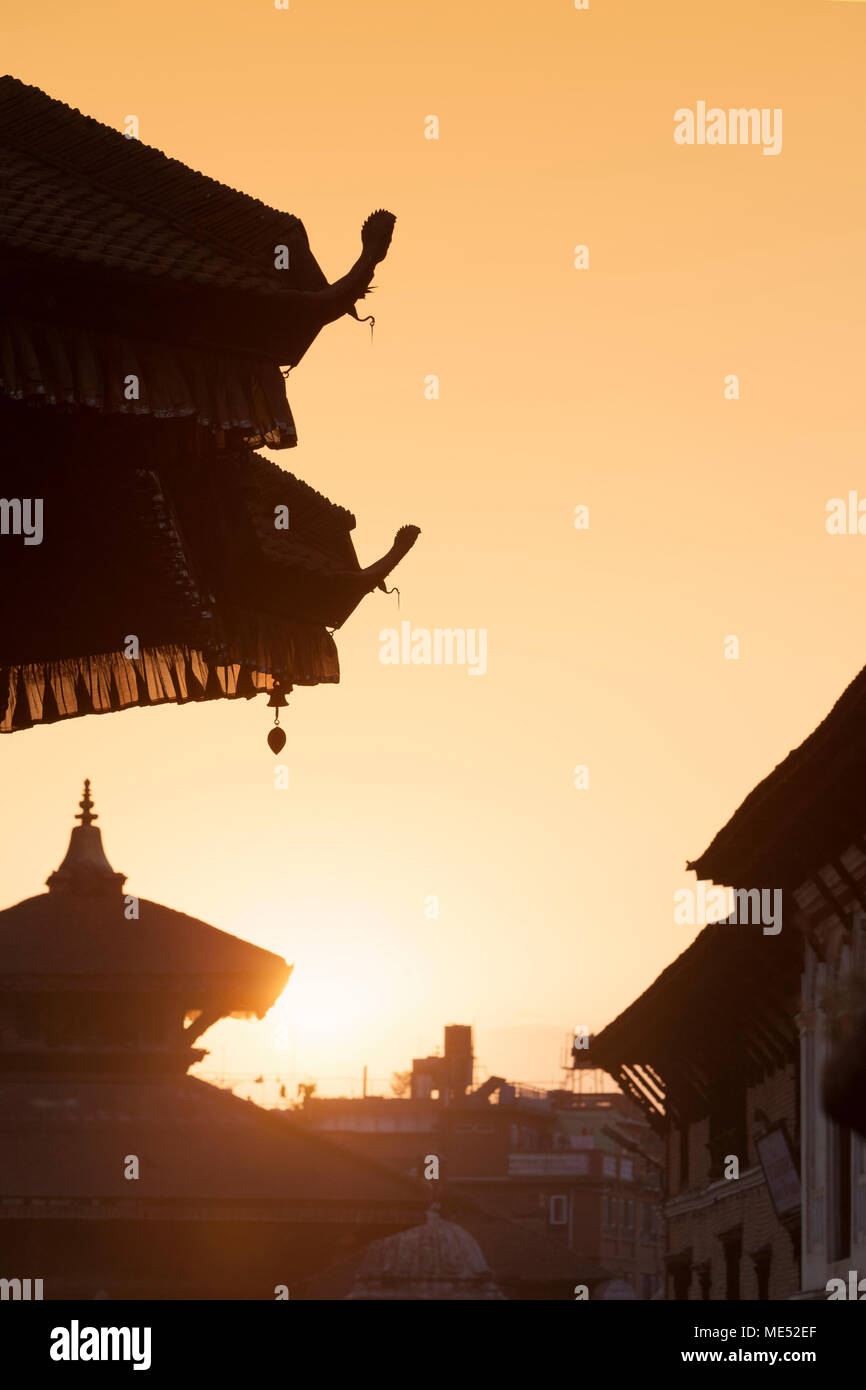 Sunset in Durbar square with silhouette of temples, Bhaktapur, Nepal ...