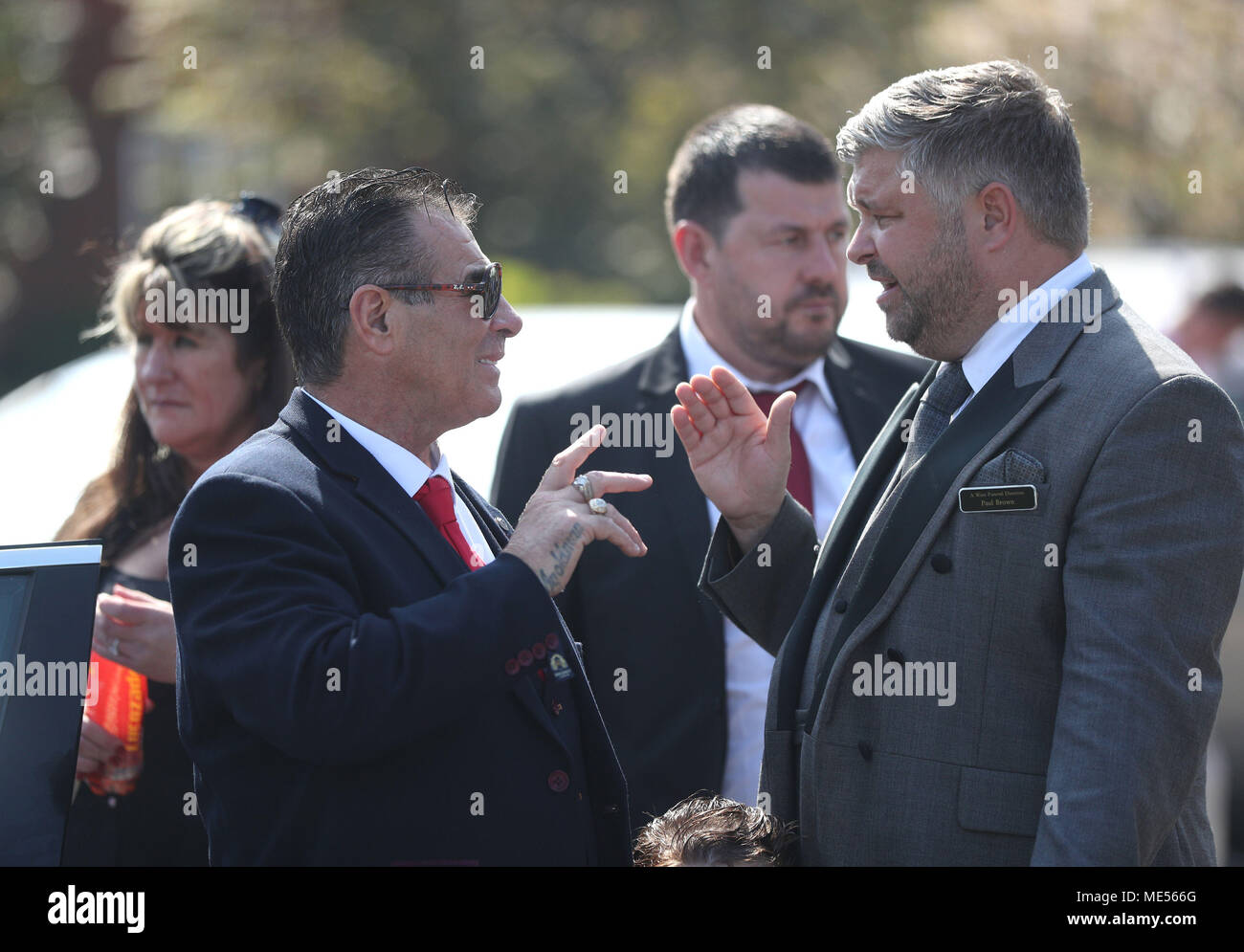 Big Fat Gypsy Weddings Star Paddy Doherty Left At The Funeral Of His