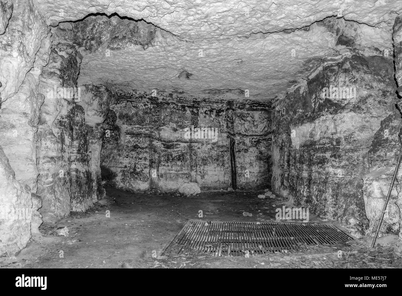 Old cave or catacomb Stock Photo - Alamy