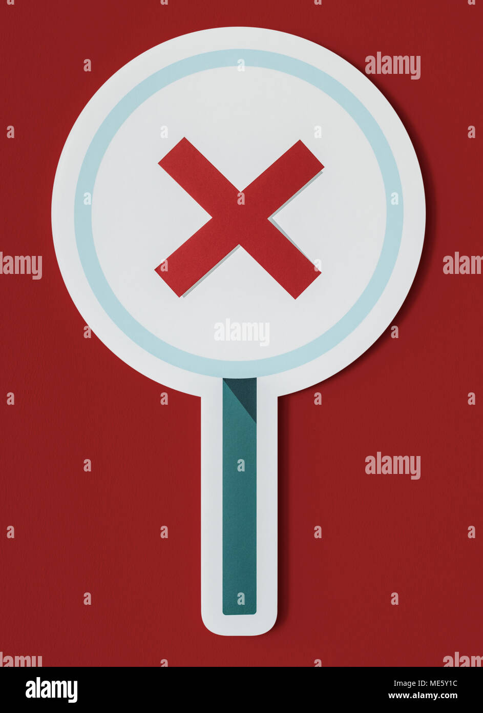 Incorrect red cross rejection icon Stock Photo - Alamy