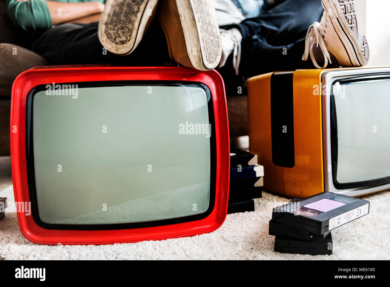 Vintage television vhs tape monitor hi-res stock photography and images ...