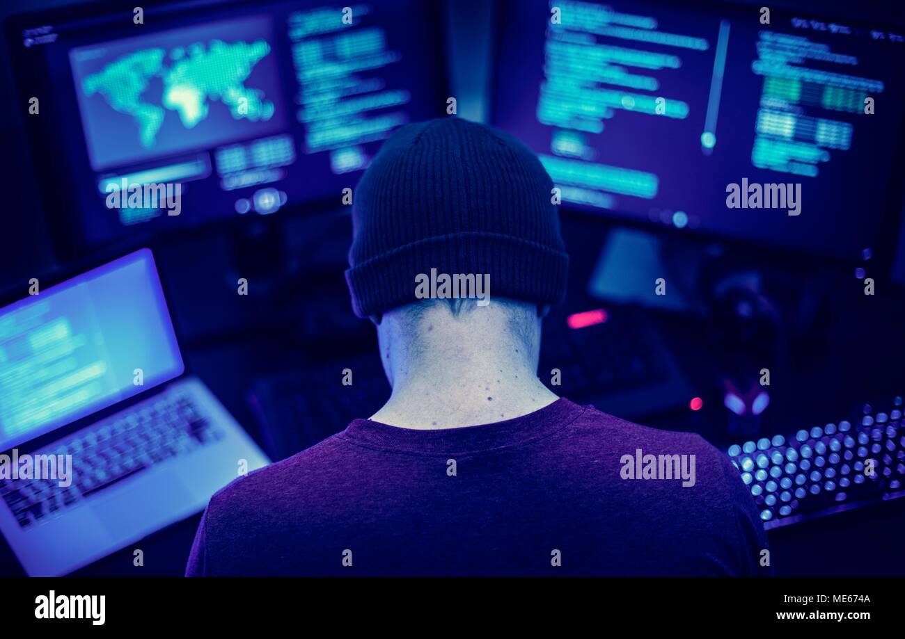 Coding program hi-res stock photography and images - Alamy