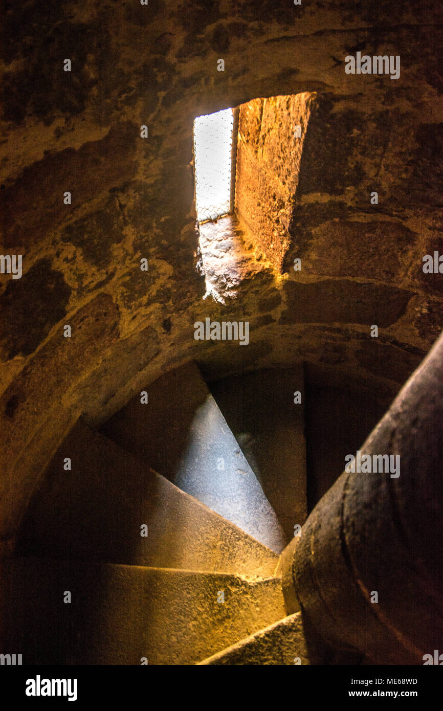 Spiral staircase castle hi-res stock photography and images - Alamy