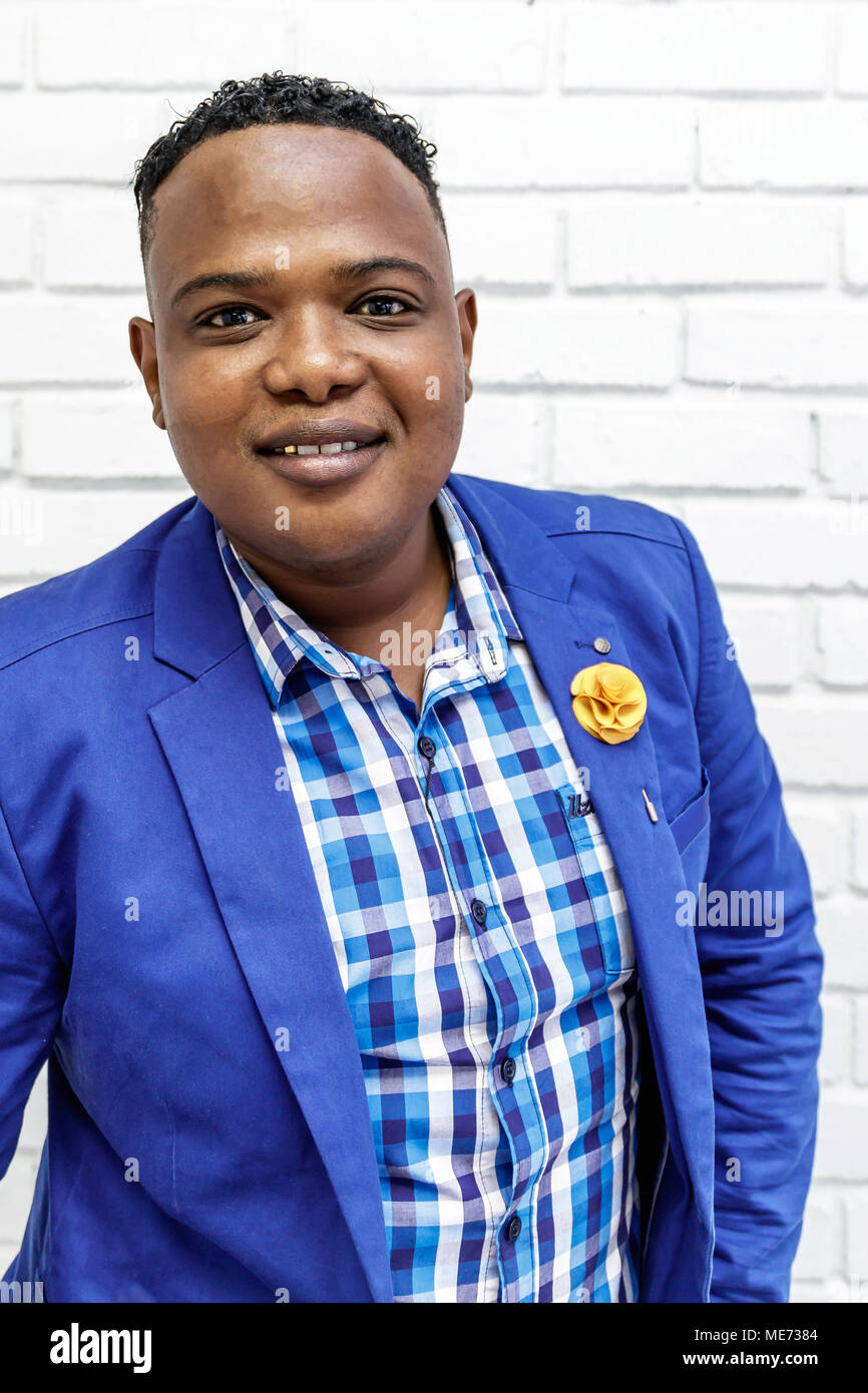 Modern african female hi-res stock photography and images - Alamy