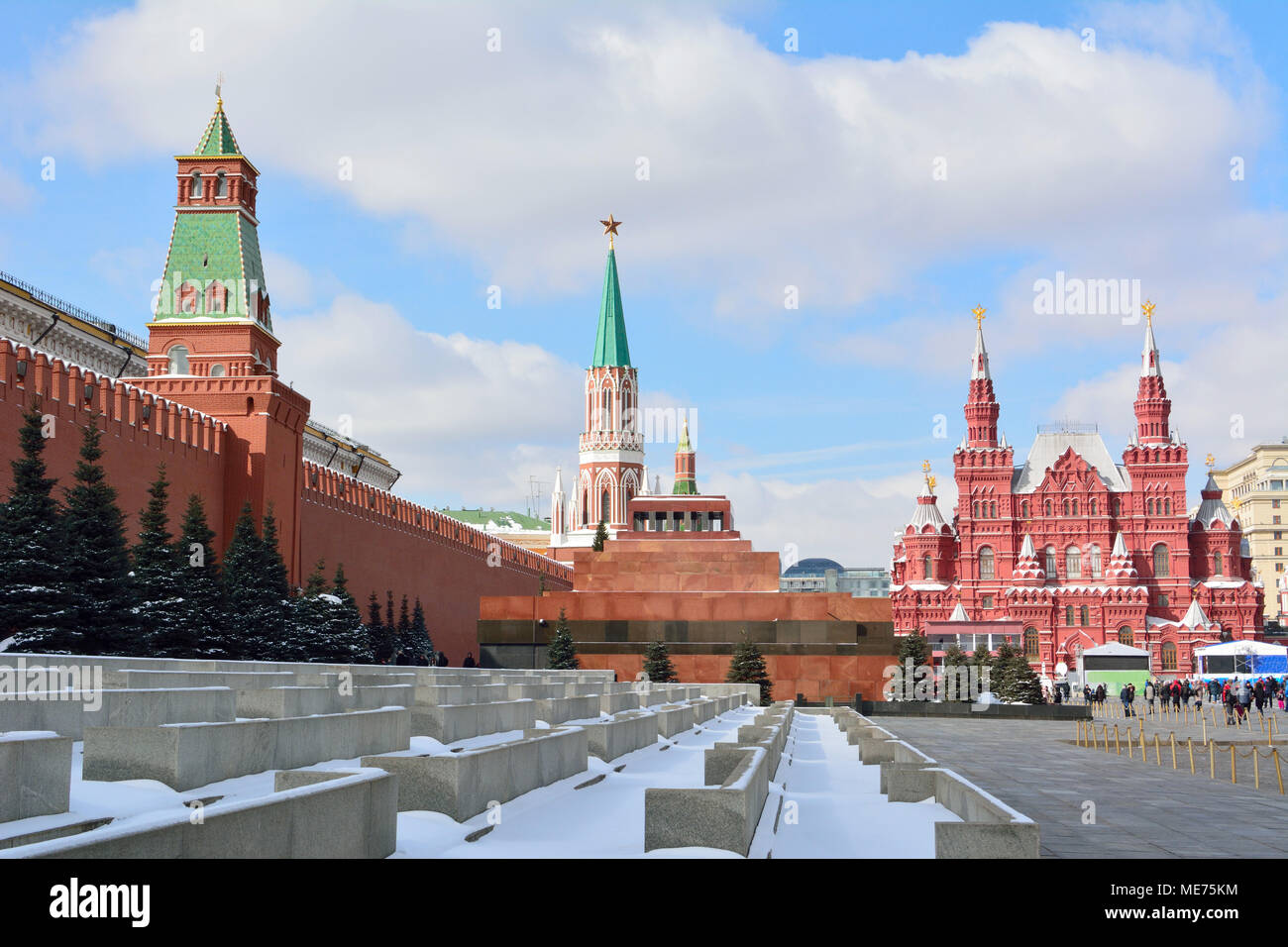 The state historical museum in red square in moscow hi-res stock ...