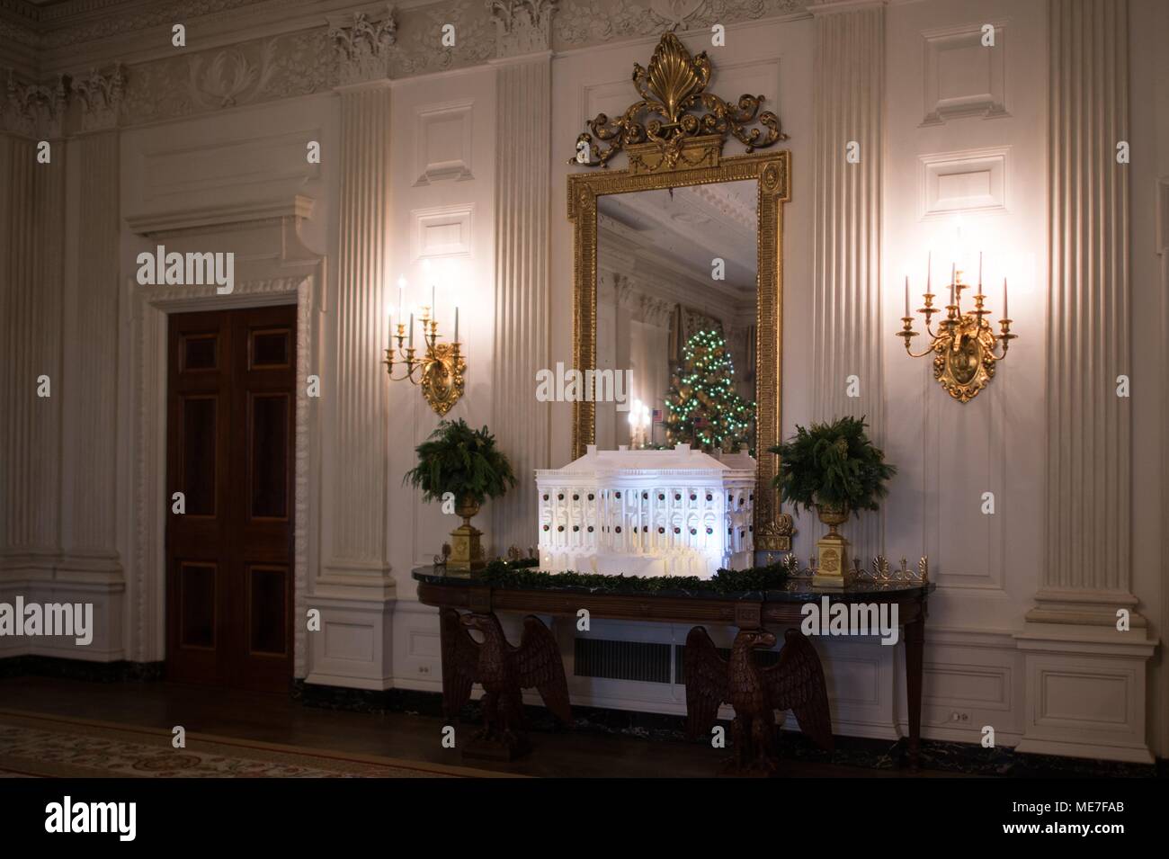 Christmas decorations and a gingerbread replica of the White House on ...