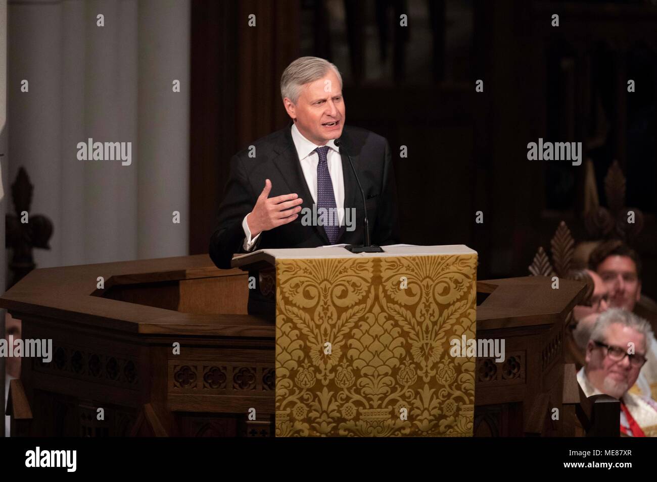Jon meacham bush funeral hi-res stock photography and images - Alamy