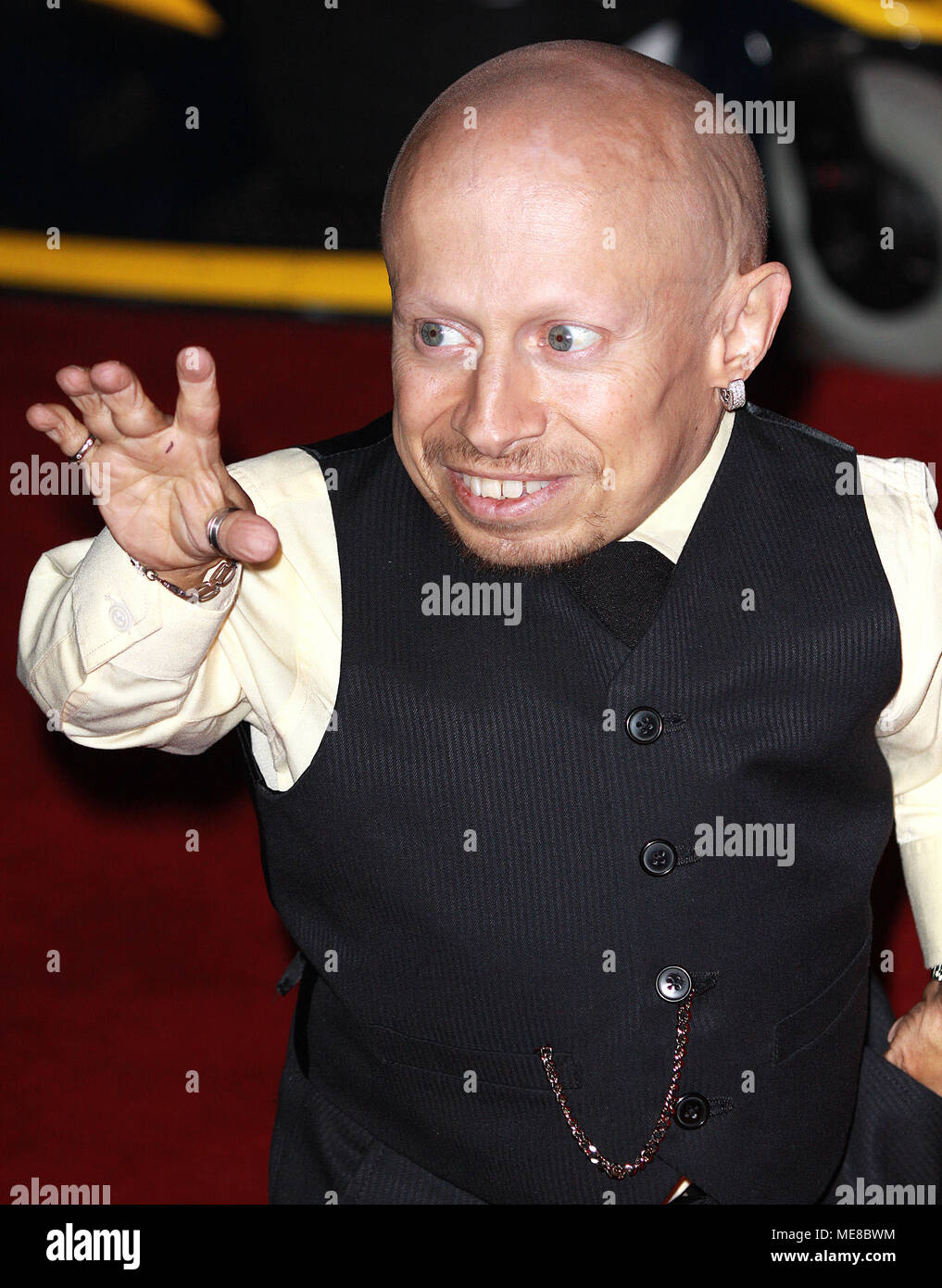 Verne Troyer, 'Mini-Me' in Austin Powers films, dies at 49, 21 April ...