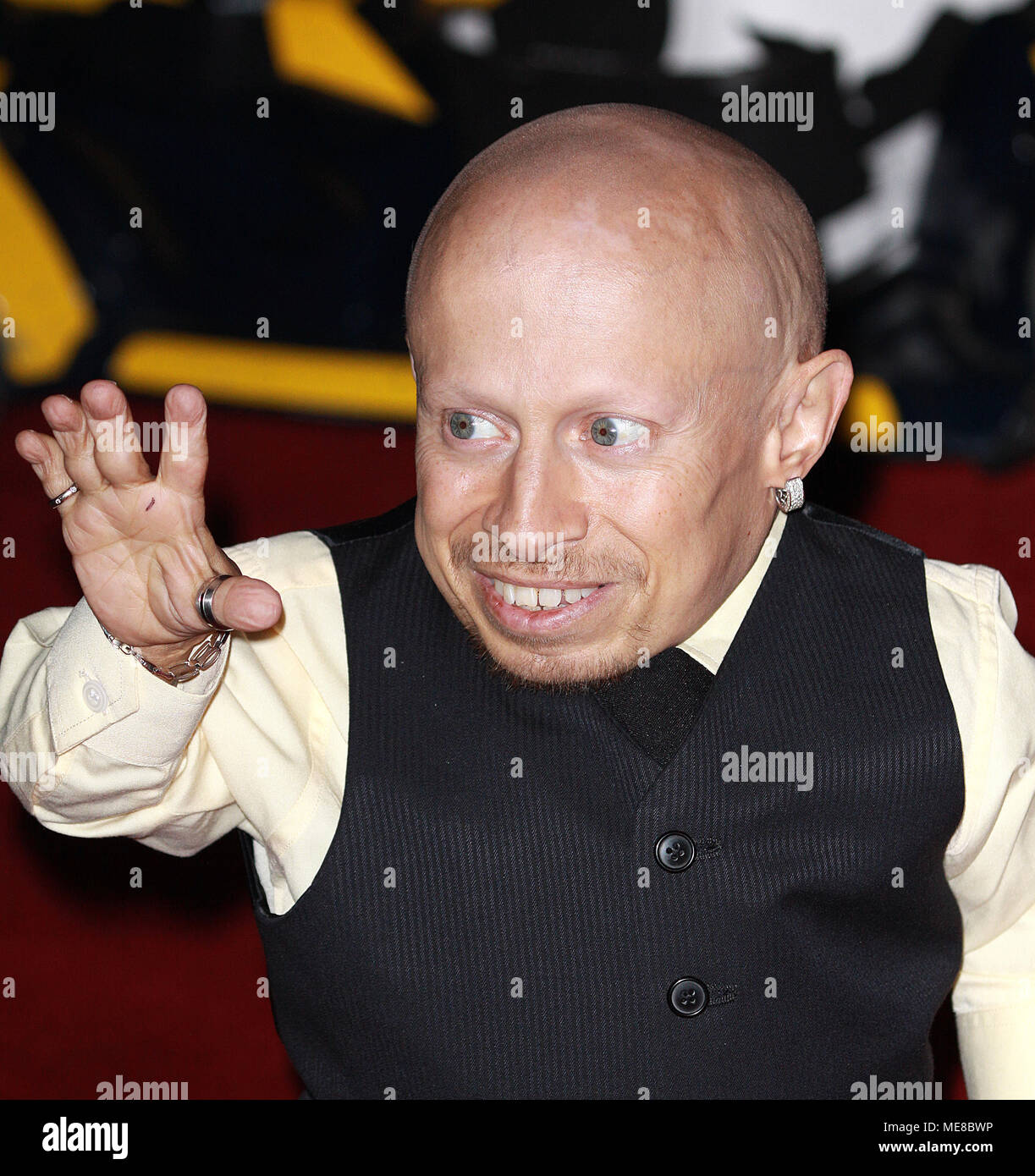 Verne Troyer, 'Mini-Me' in Austin Powers films, dies at 49, 21 April ...