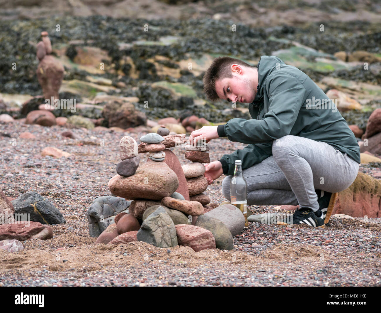 Dunbar, Scotland, 22 April 2018. Eye Cave Beach, Dunbar, East Lothian ...