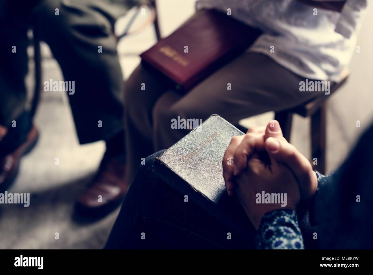 Group christianity people reading bible together Stock Photo - Alamy