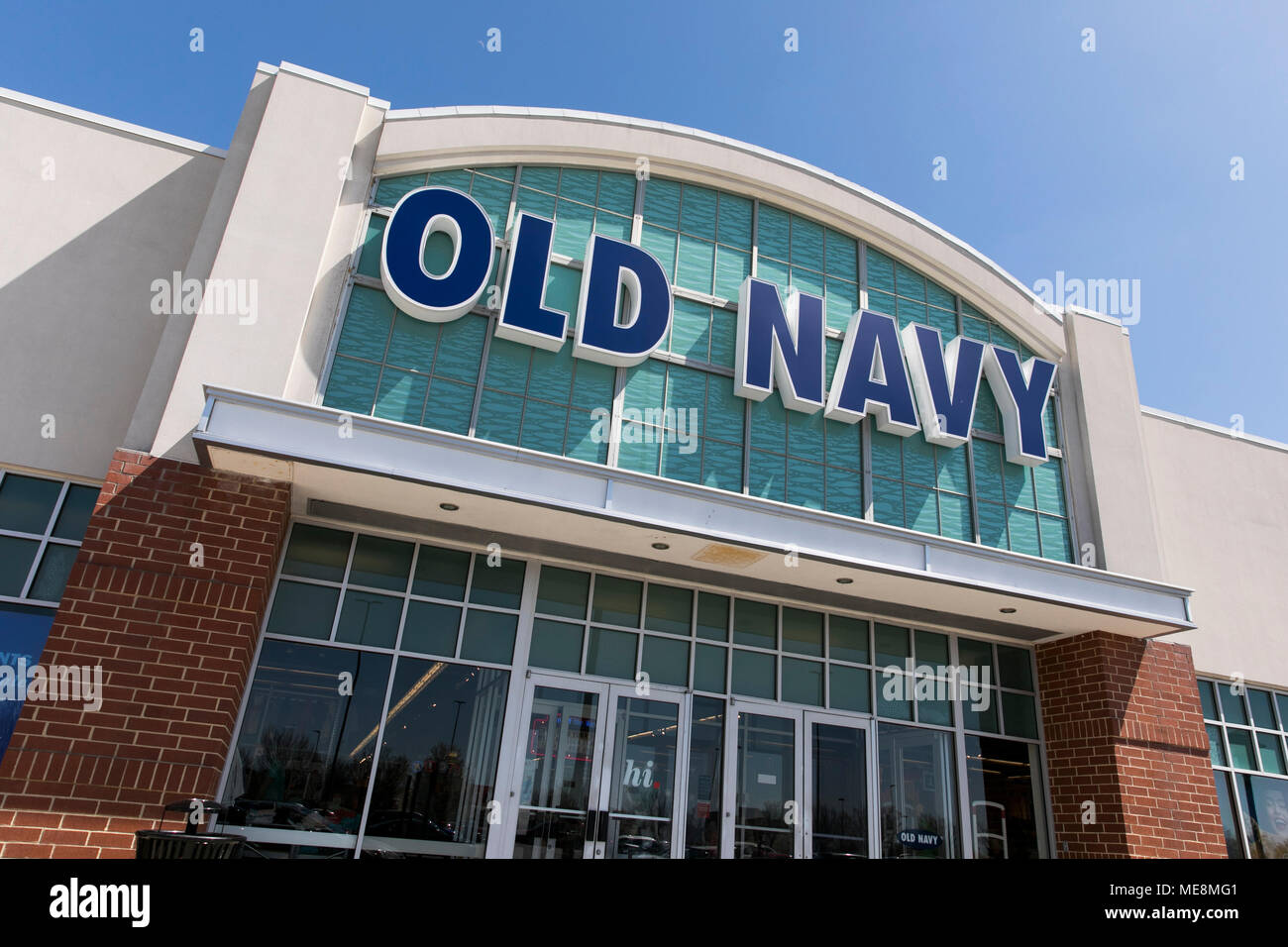A logo sign outside of a Old Navy retail store location in Columbia ...