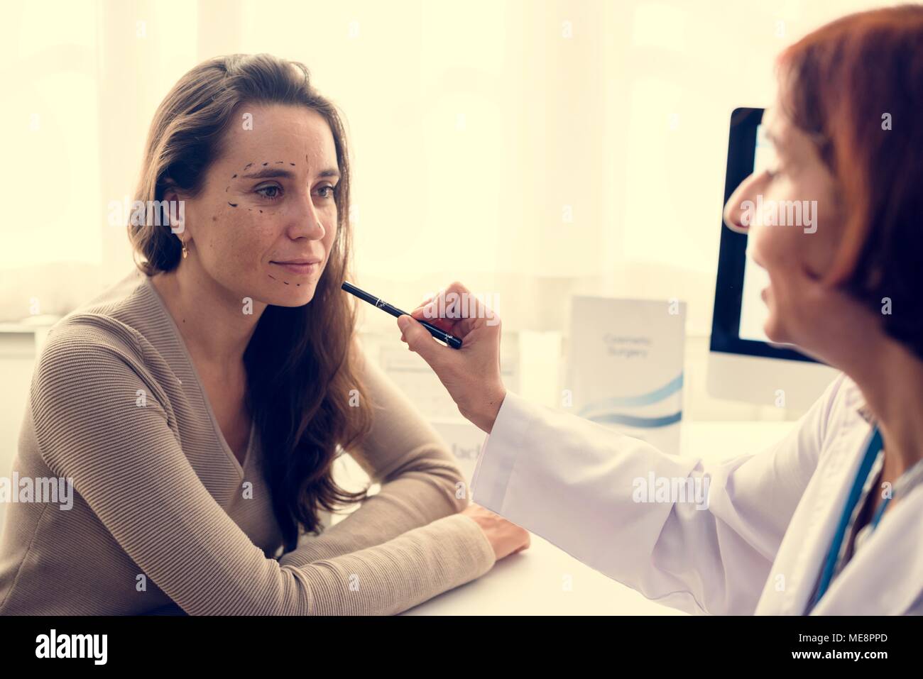 Surgery planning hi-res stock photography and images - Alamy