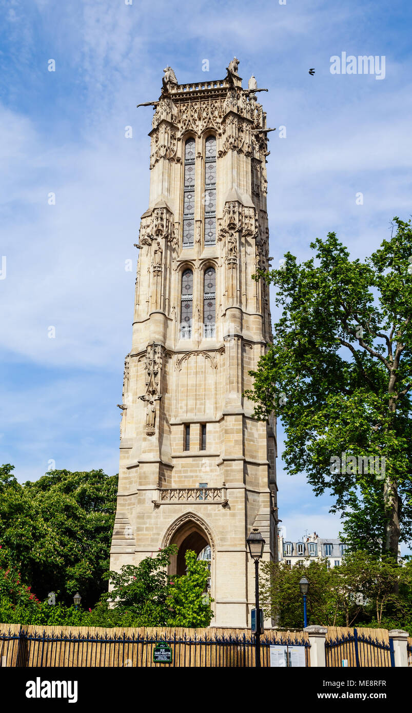 The Saint Jacques Tower in the center of Paris Stock Photo - Alamy