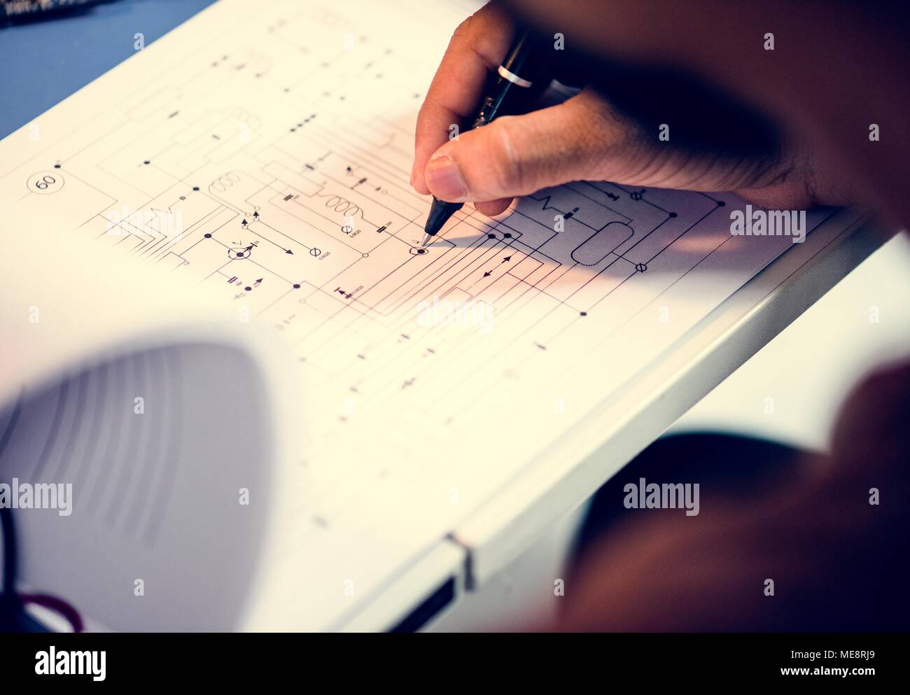 Guideline layout hi-res stock photography and images - Alamy