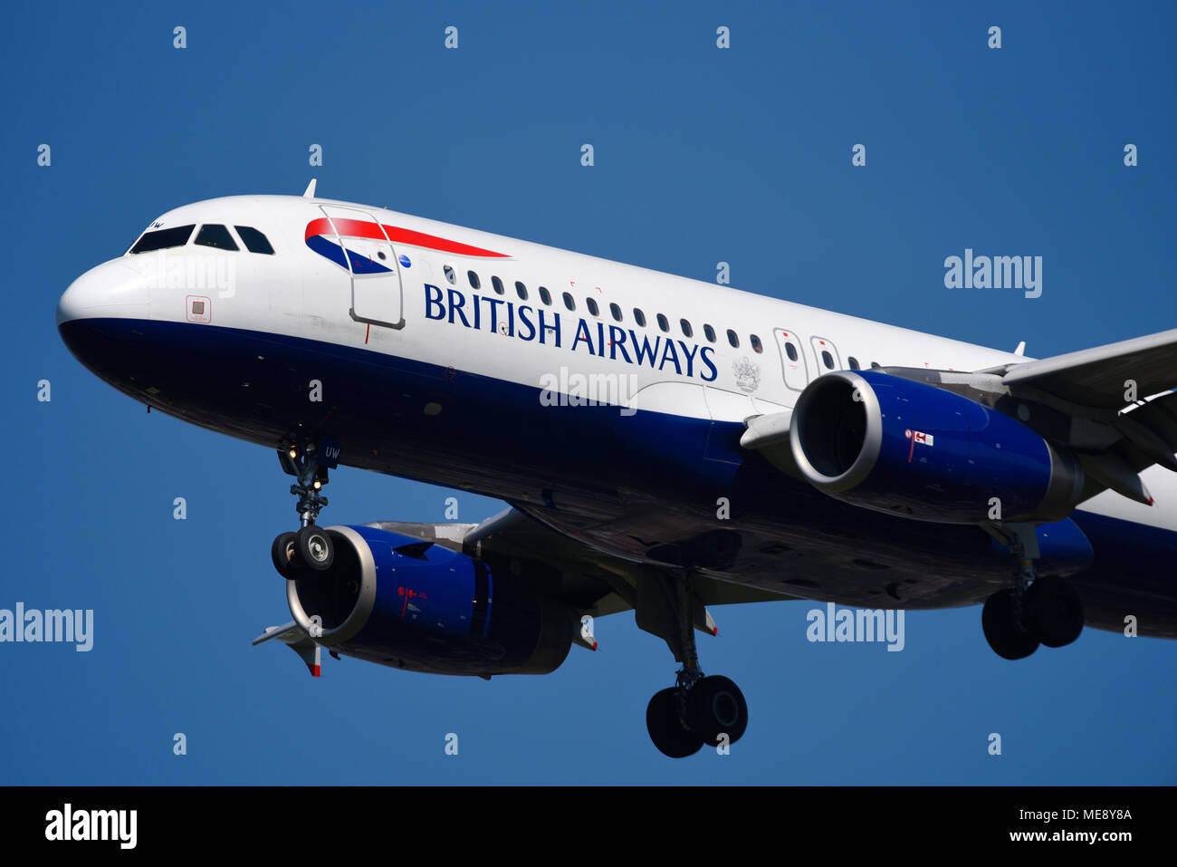Airbus a320 200 british airways hi-res stock photography and images - Alamy