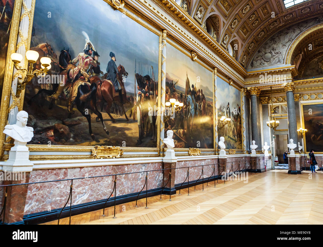 The Battle Gallery (Galerie des Batailles) in the southern wing of ...