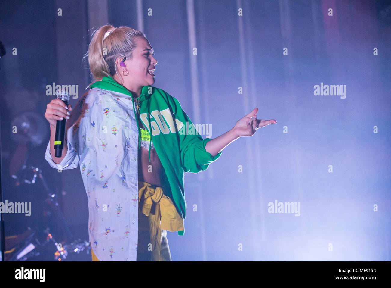 Hayley kiyoko hi-res stock photography and images - Alamy