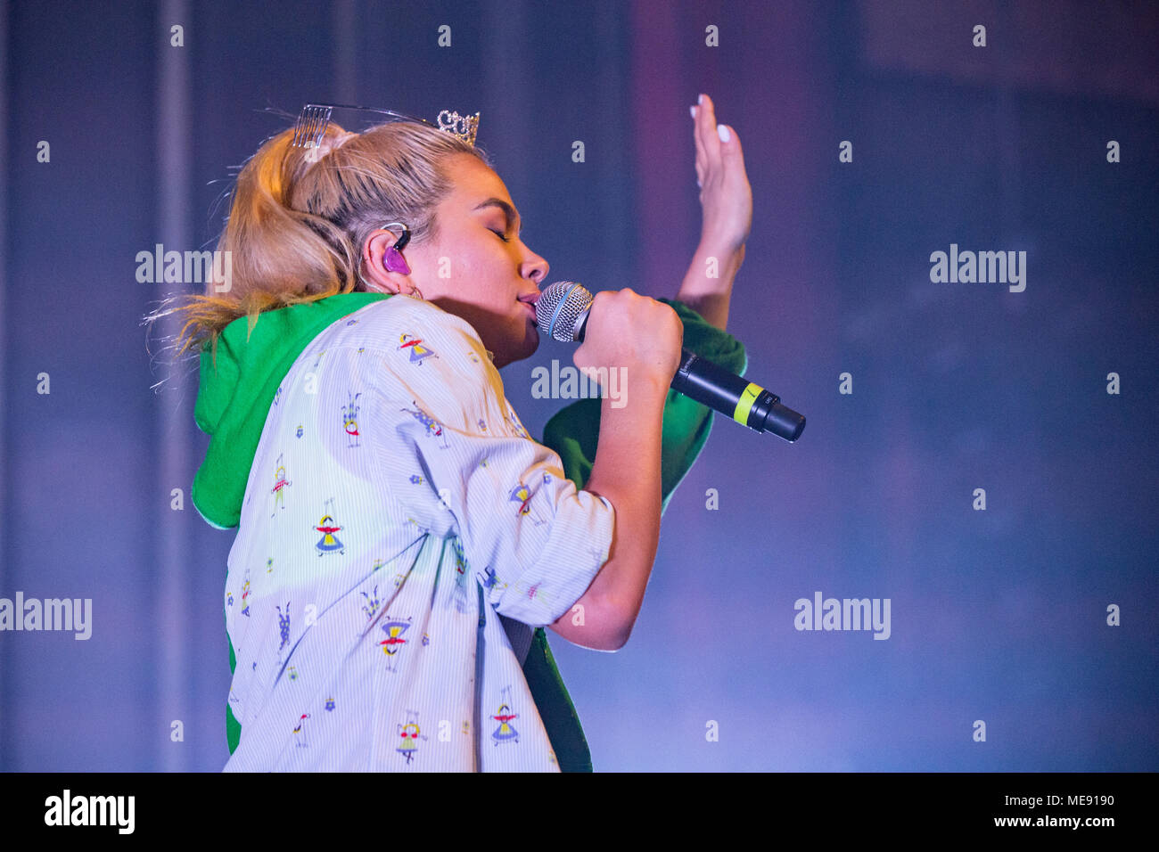 Hayley kiyoko alcroft hi-res stock photography and images - Alamy