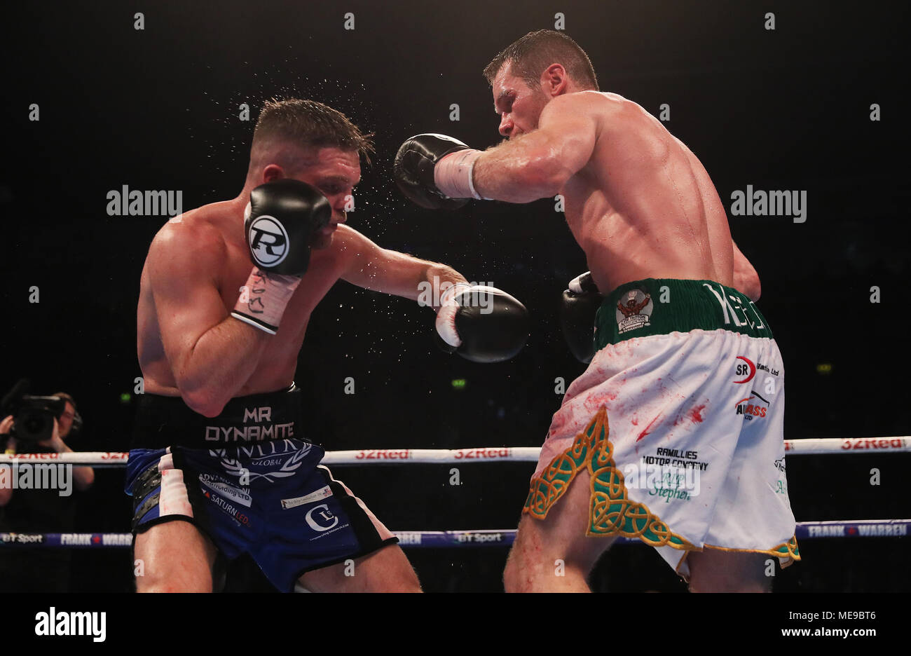 Luke Keeler (right) against Conrad Cummings during their WBO European ...