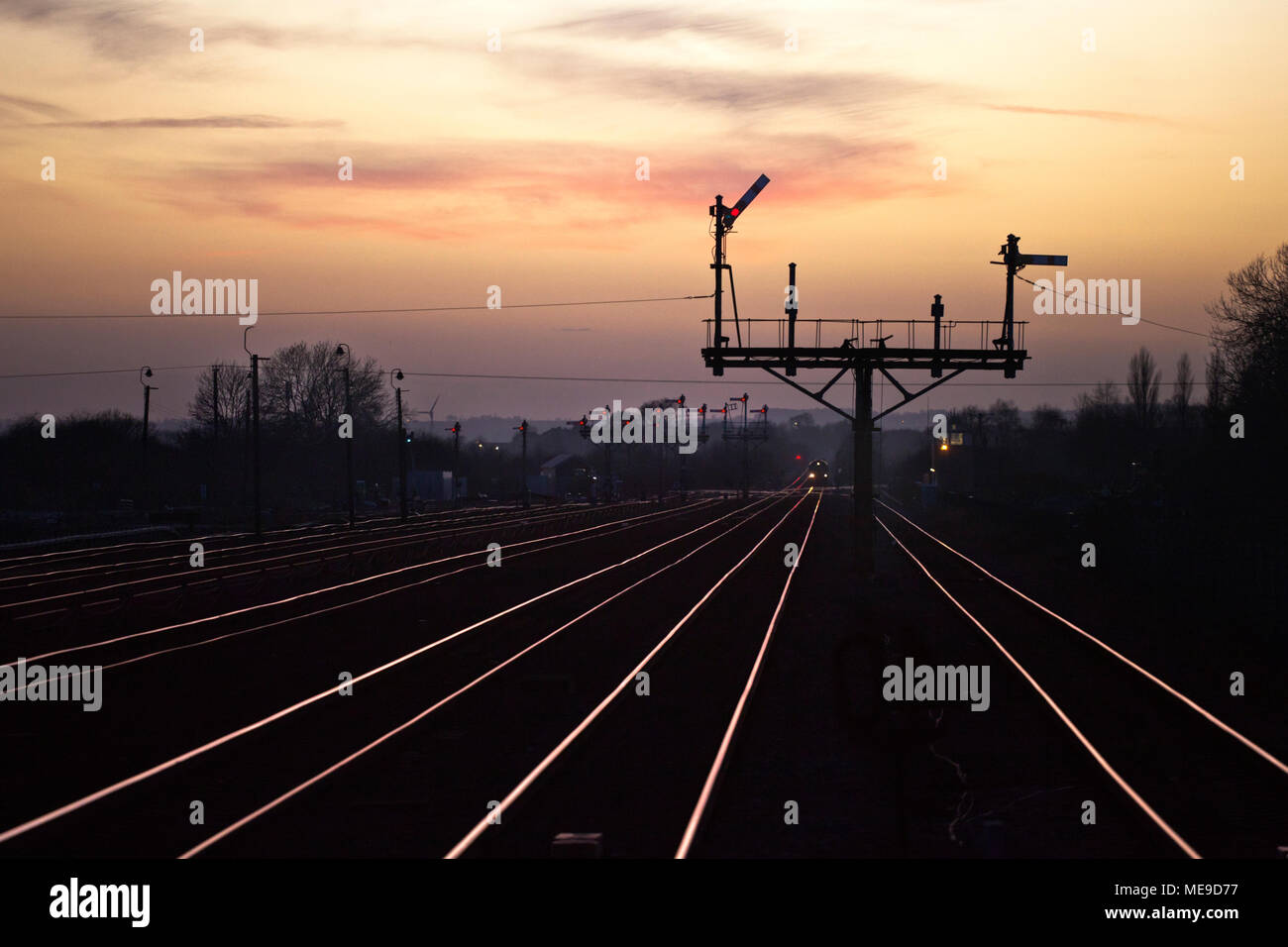 Glinting signals hi-res stock photography and images - Alamy