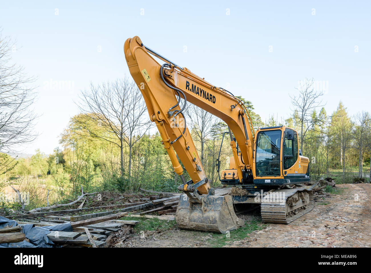 Mechanical Digger Bulldozer Stock Photo - Alamy
